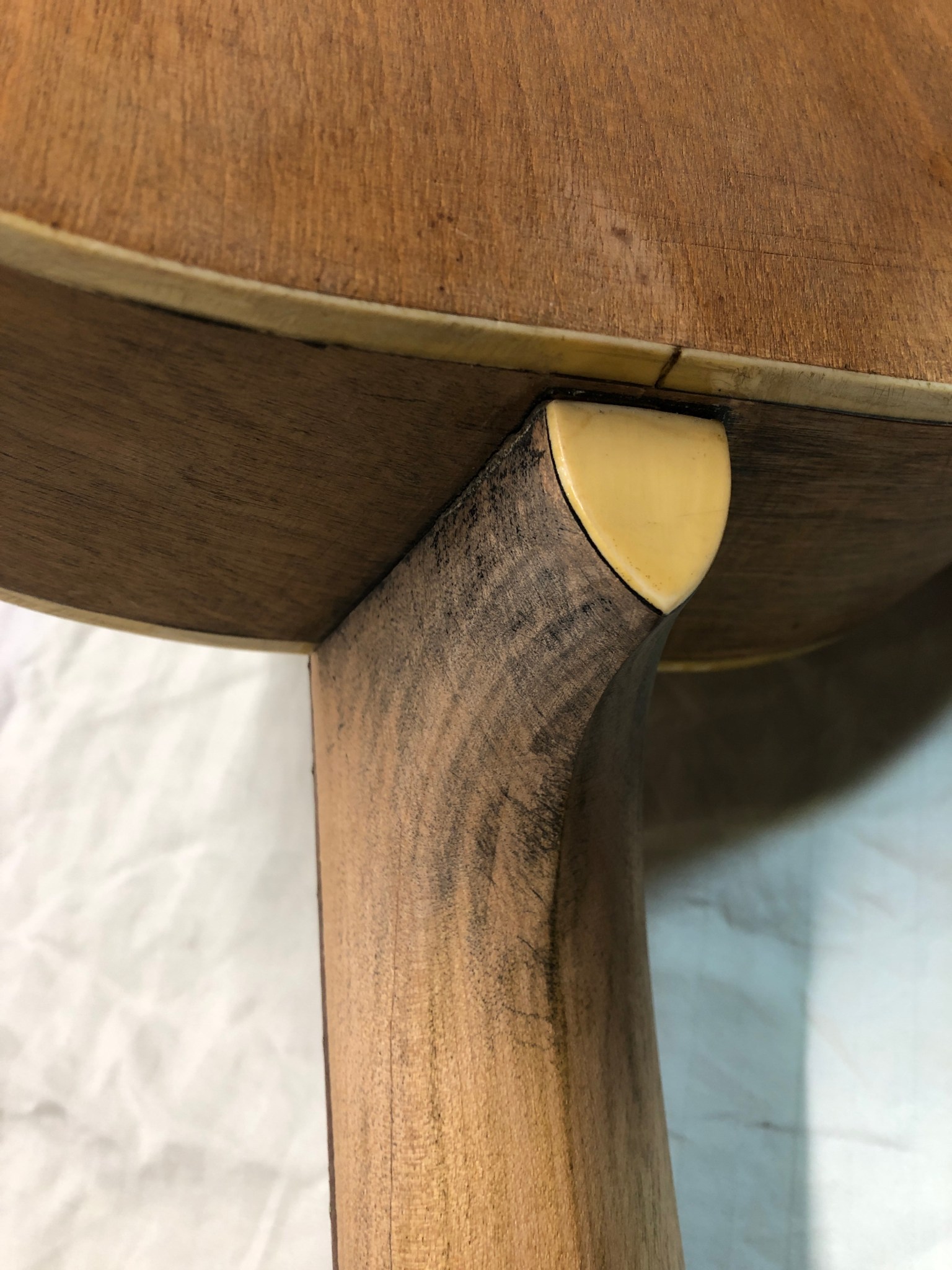 Pre-War Hensel Minerva Parlour Guitar – General Guitar Works